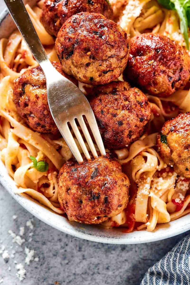 30 Air Fryer Dinner Recipes - The Kitchen Everything