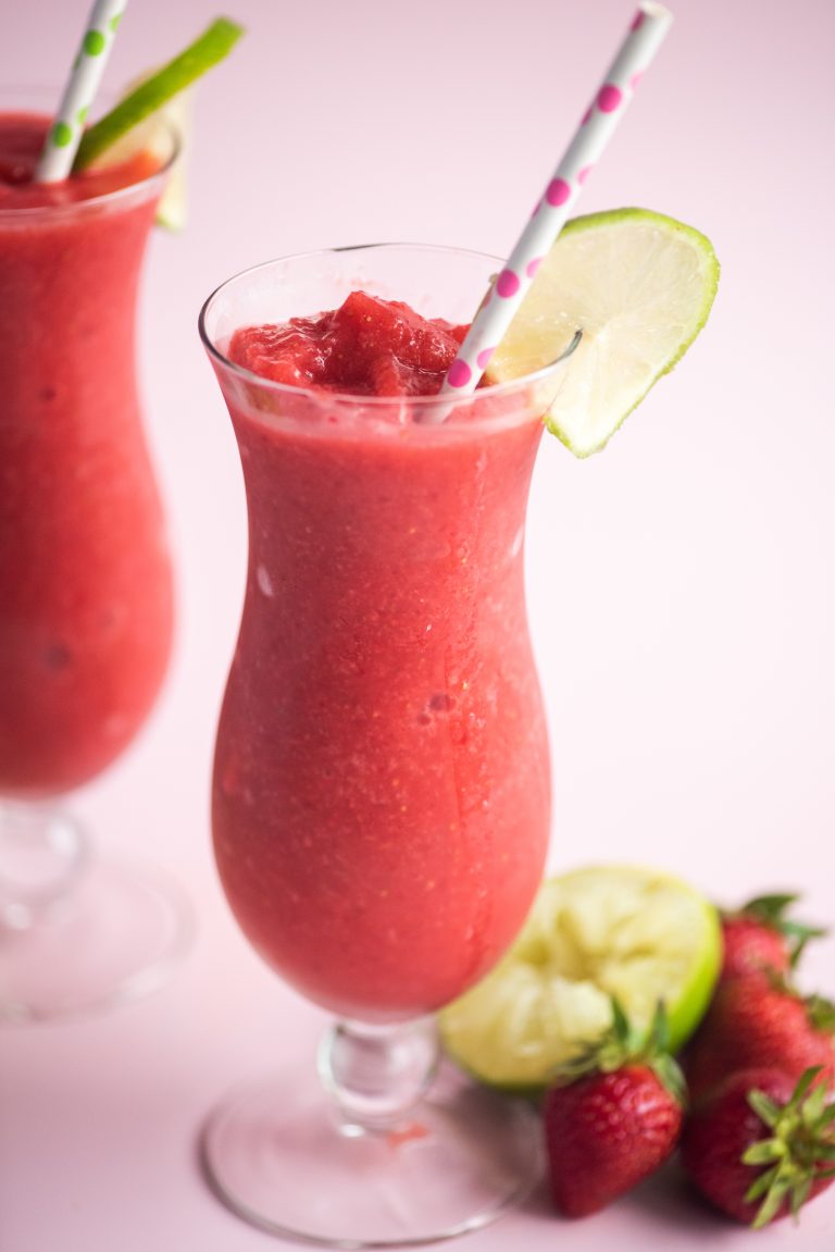 24+ Sweet & Fruity Alcoholic Drinks - The Kitchen Everything