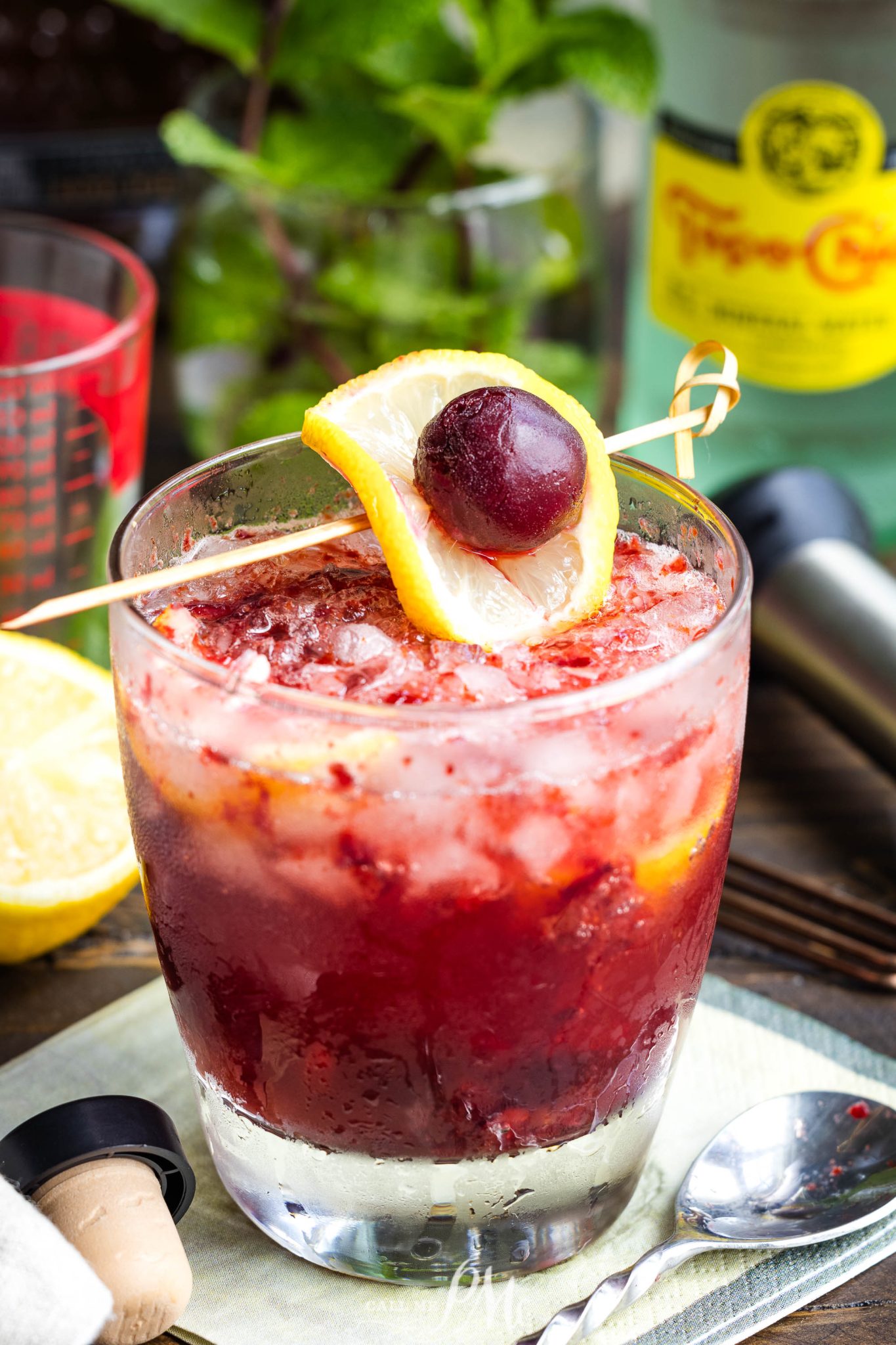22 Dry Ice Drinks - The Kitchen Everything