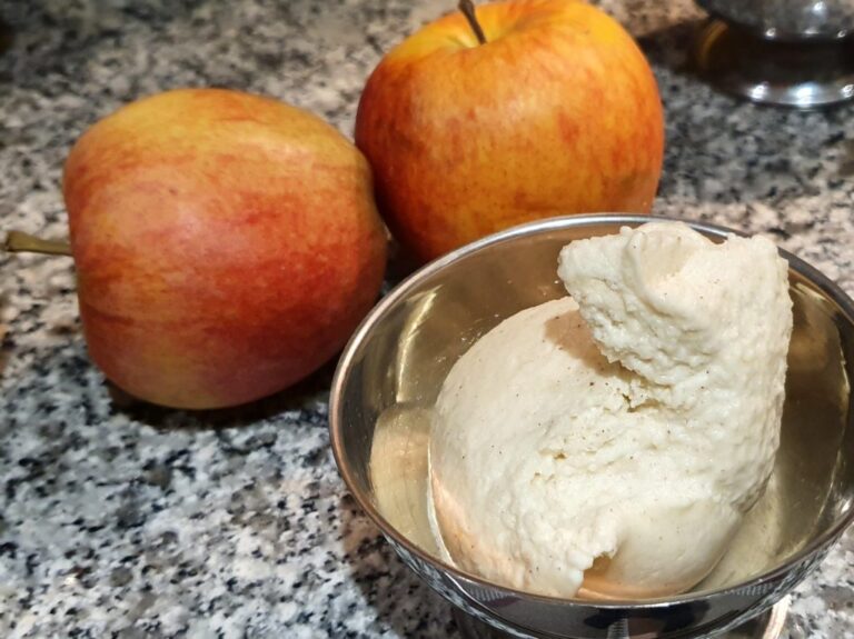 17+ Recipes With Applesauce - The Kitchen Everything