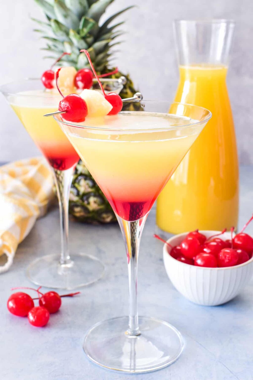 Our Best Sweet & Fruity Alcoholic Drinks - The Kitchen Everything